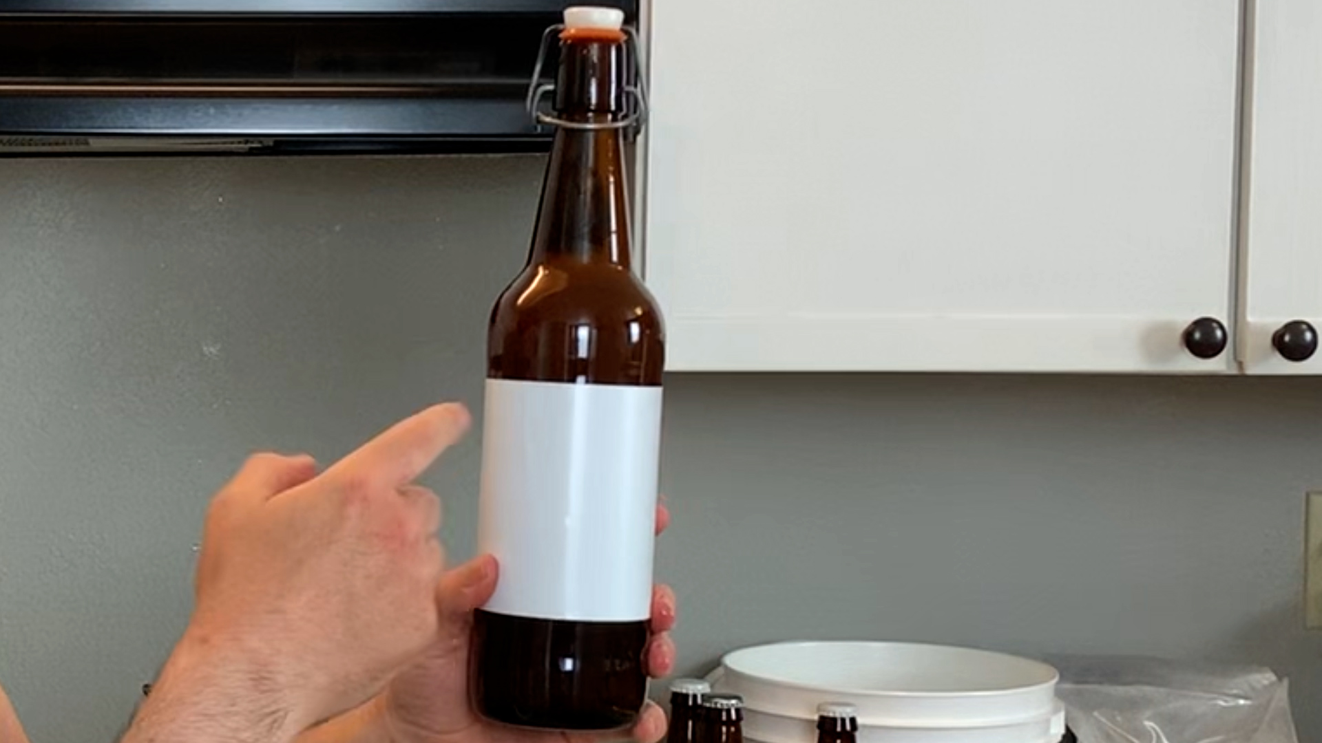 How to Make Homemade Hard Cider - Homebrew Tutorials